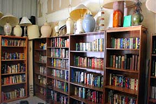 Yolo County SPCA Thrift store - Davis, California | store / shop ... Yolo County SPCA Thrift store - Davis, California | store / shop ...