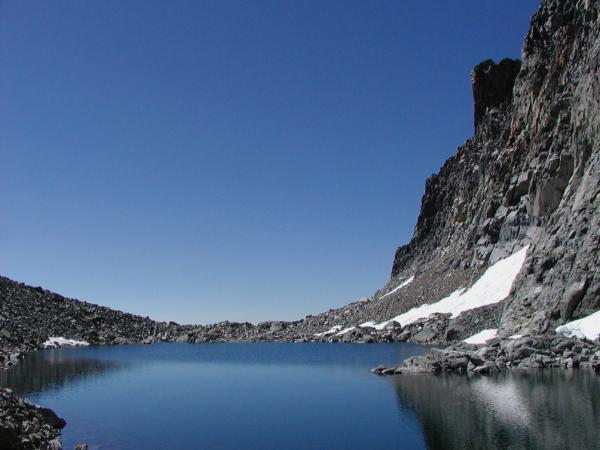 Amphitheater Lake