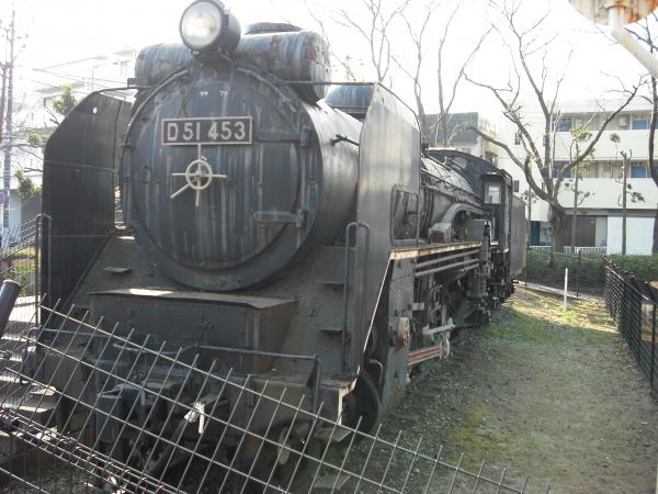 D51-453 Steam Locomotive on display - Kashiwa