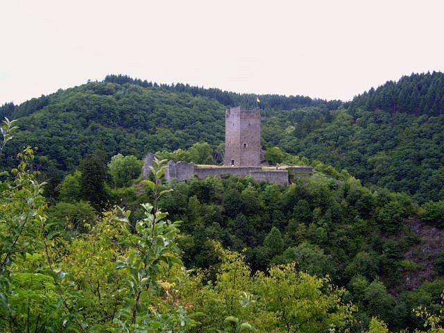 Upper Castle Ruins upper-castle-ruins
