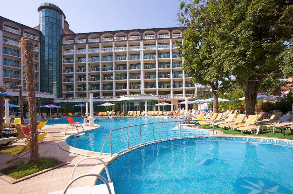 Hotel Planeta (English)