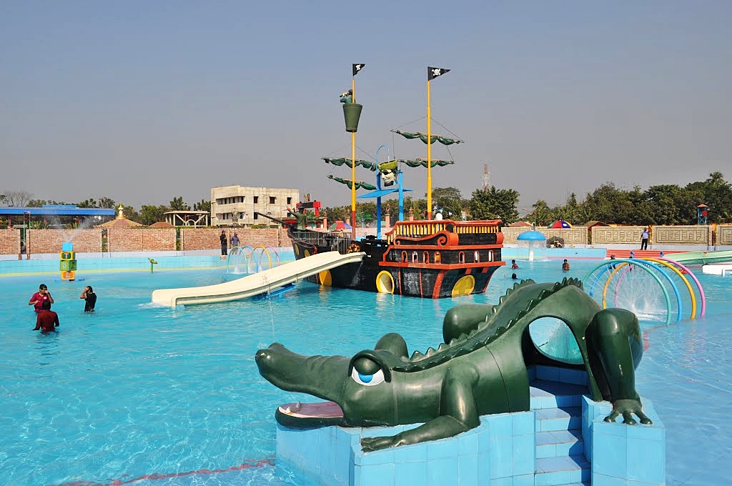 Dream Holiday Amusement Park