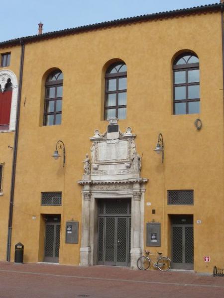 Piazza del Municipio - Ferrara Piazza del Municipio - Ferrara