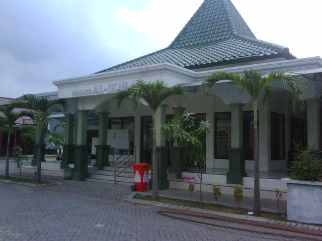 Masjid Al-Ikhlas - Palm Spring Regency - Jambangan - Surabaya - Surabaya Masjid Al-Ikhlas - Palm Spring Regency - Jambangan - Surabaya - Surabaya