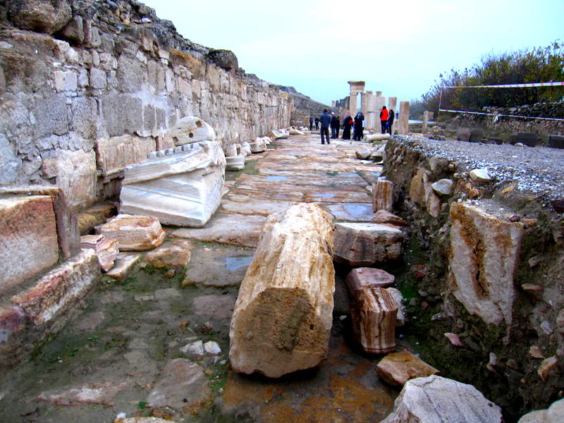 Thriepolis (Tripolis) Antik Kenti