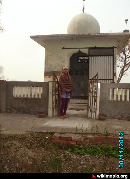BABA NIRANJAN SINGH OF CHAJJALI'S TOMB BABA NIRANJAN SINGH OF CHAJJALI'S TOMB