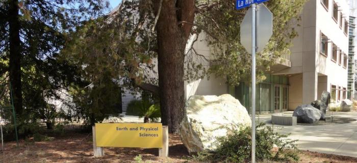 Earth And Physical Sciences Building