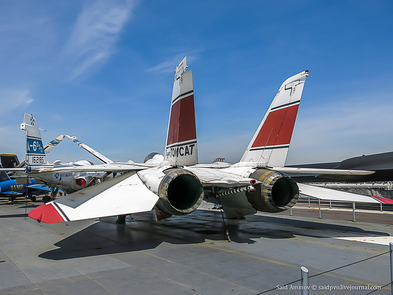 Grumman F-14D Super Tomcat