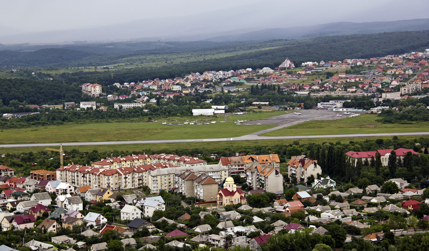 Uzhhorod International Airport (UDJ/UKLU) - Uzhhorod