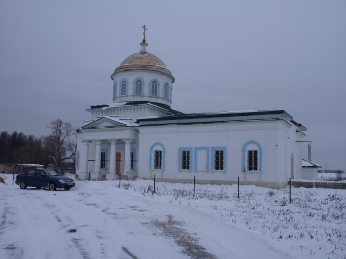 Храм Воскресения Словущего в Минееве