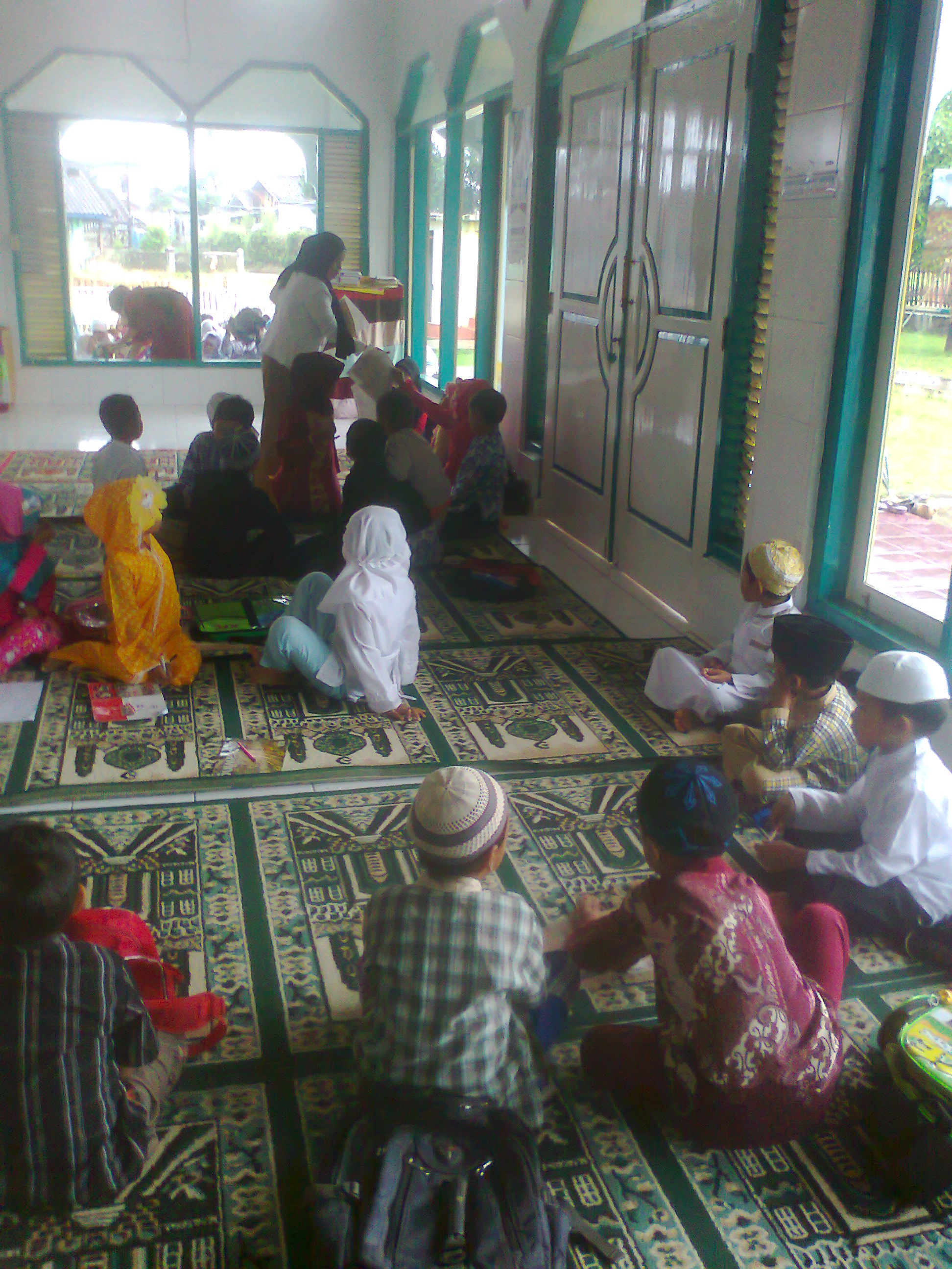MASJID JAMIE AL-MUHAJIRIN - Perum Ciwidey Indah MASJID JAMIE AL-MUHAJIRIN - Perum Ciwidey Indah