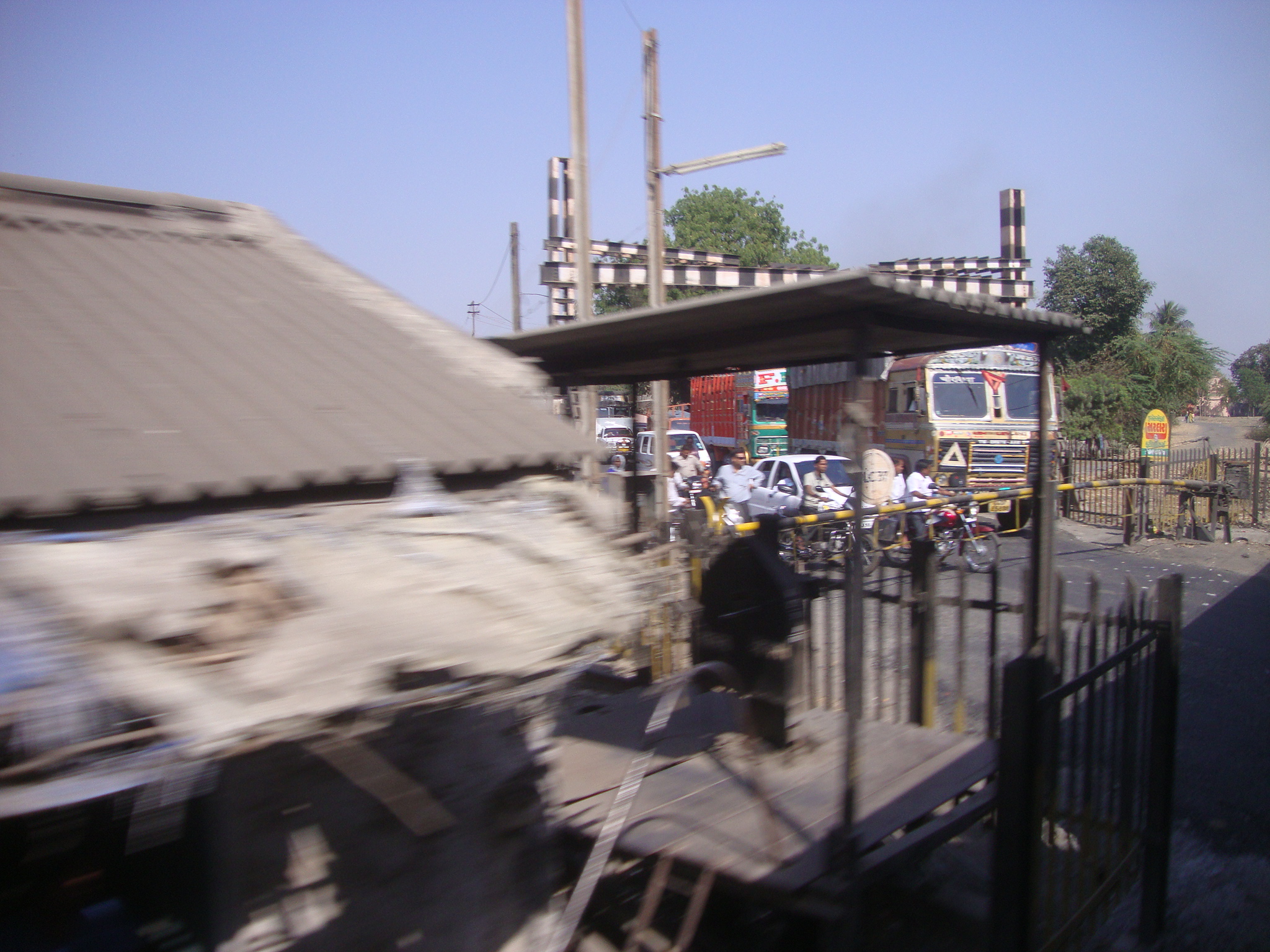 Railway Level Crossing - Madhi Railway Level Crossing - Madhi