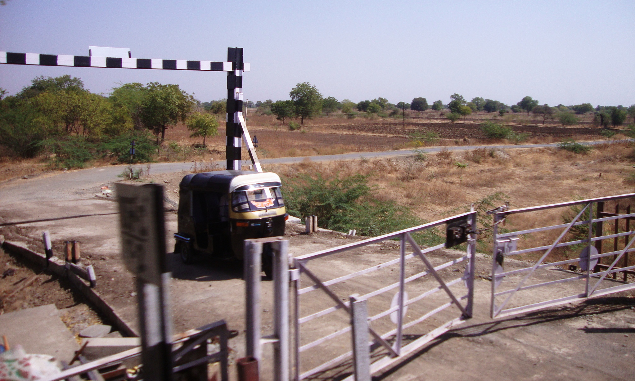 Railway Level Crossing Railway Level Crossing