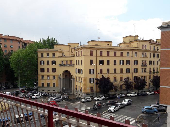Piazza Tommaso de Cristoforis - Rome | square Piazza Tommaso de Cristoforis - Rome | square