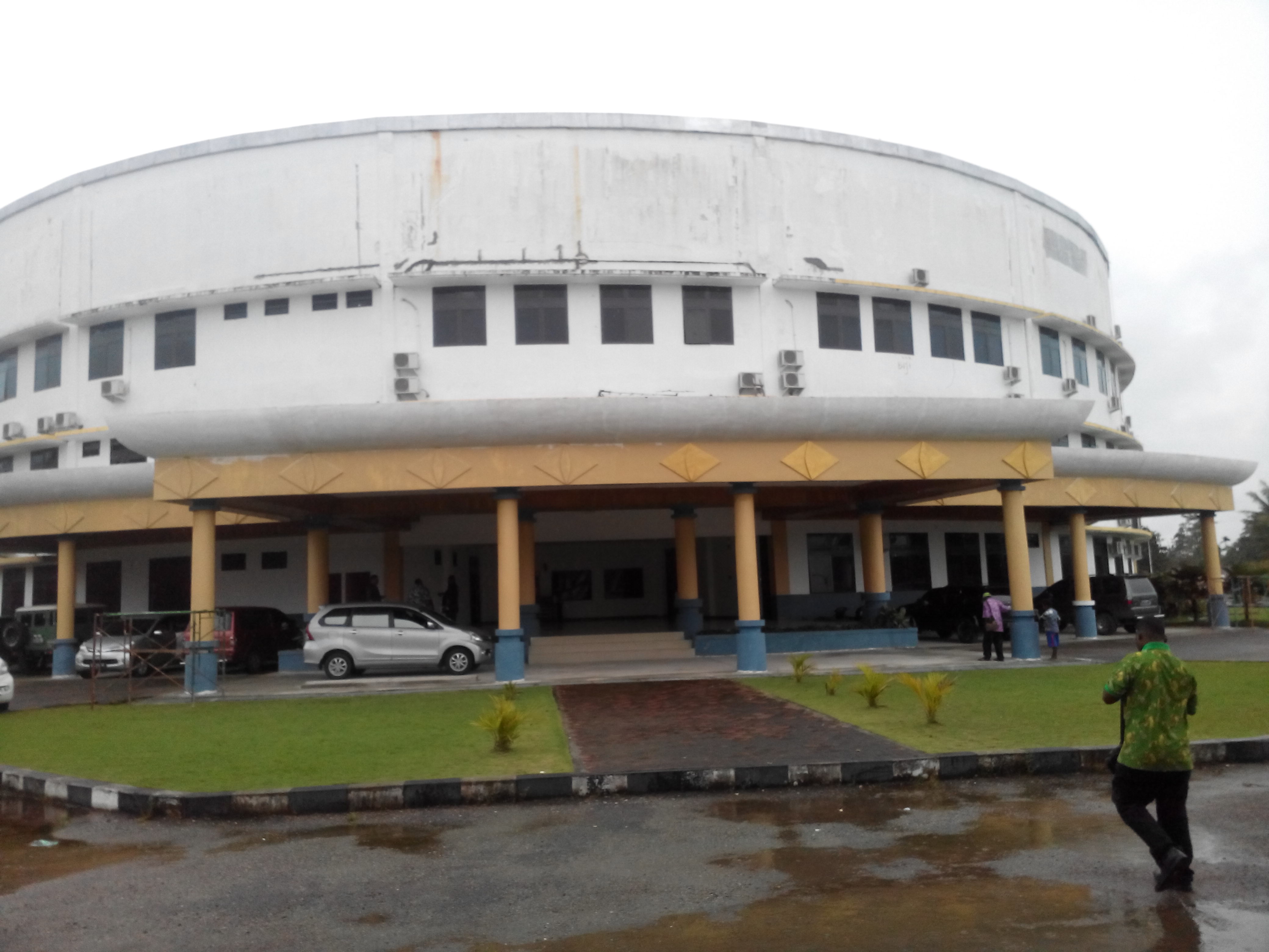 Gedung DPRD Timika yang baru - Timika City Gedung DPRD Timika yang baru - Timika City