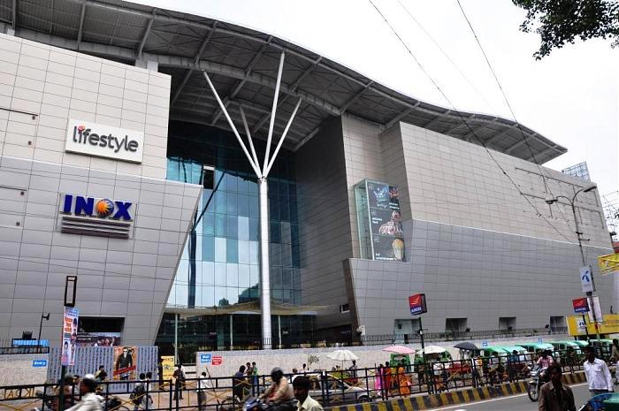 Z Square Shopping Mall - Kanpur