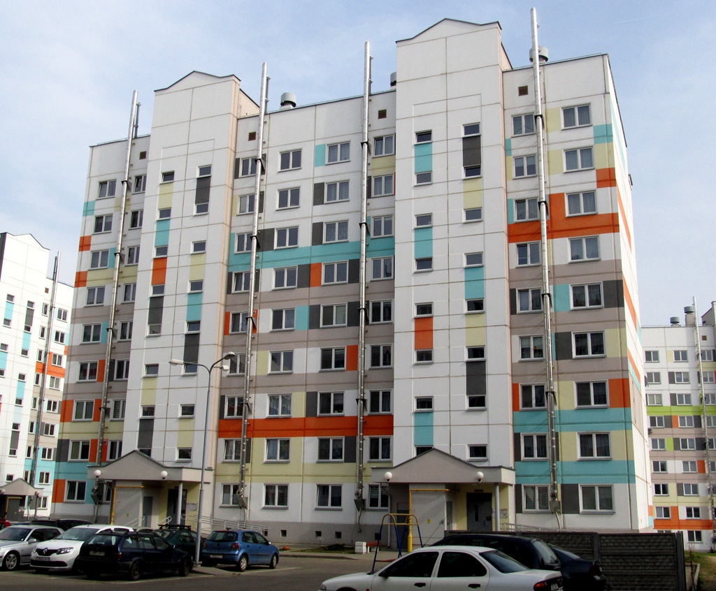 Майская вул., 8 - Прылукі