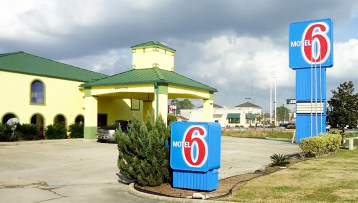 MOTEL 6 DENHAM SPRINGS, LA - Denham Springs, Louisiana MOTEL 6 DENHAM SPRINGS, LA - Denham Springs, Louisiana