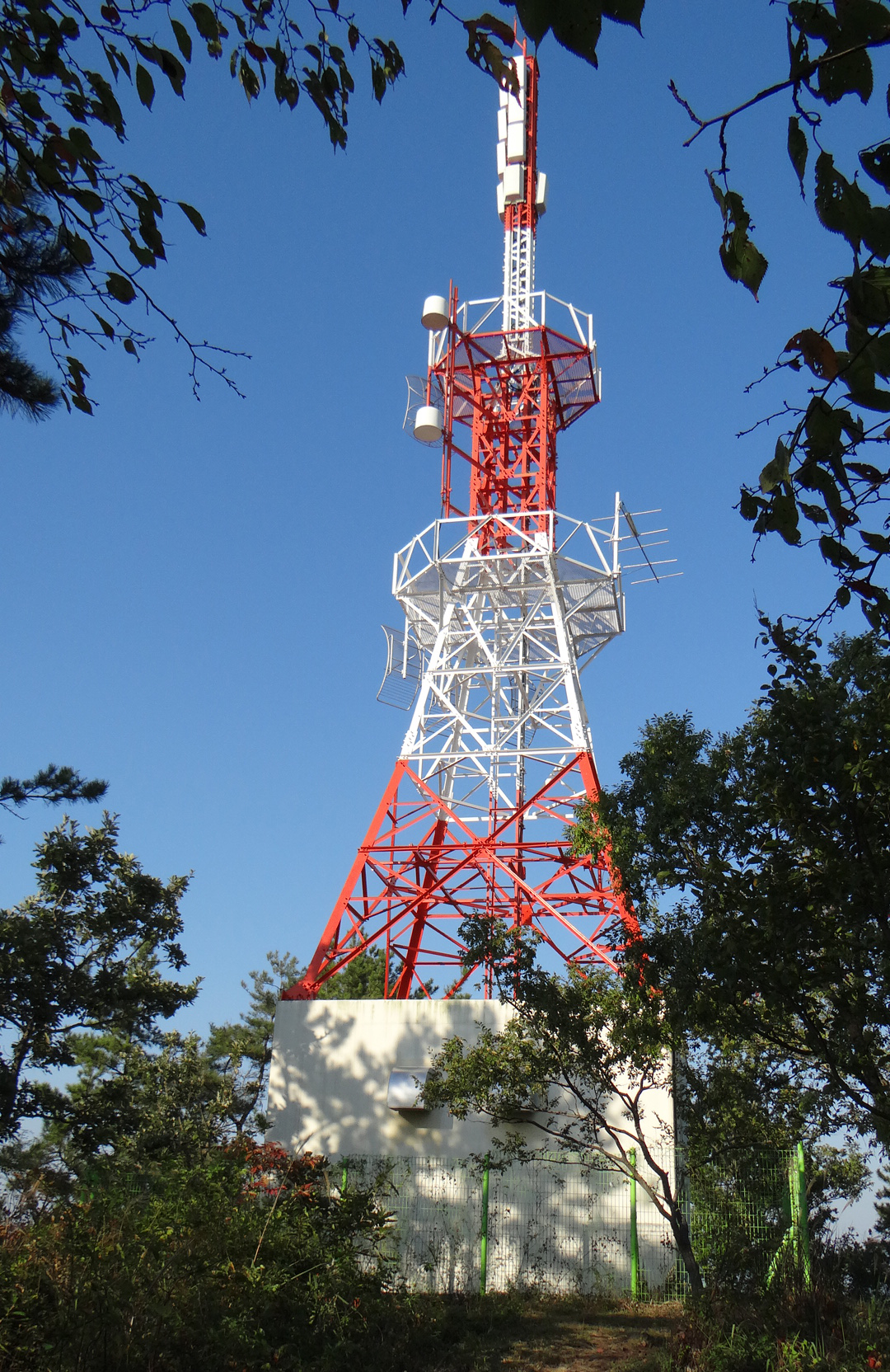 Bonghwangsan KBS Broadcast Tower