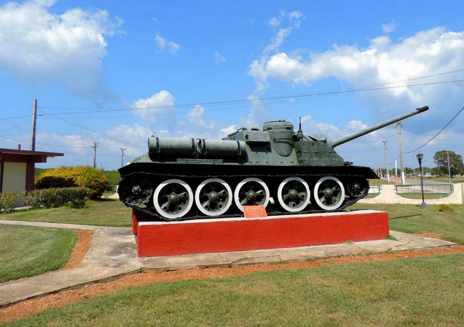SU-100 - Playa Girón