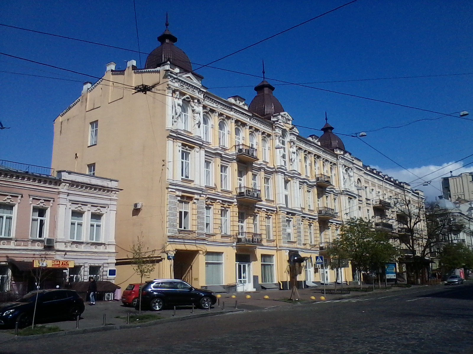 ул. Богдана Хмельницкого, 44 - Киев