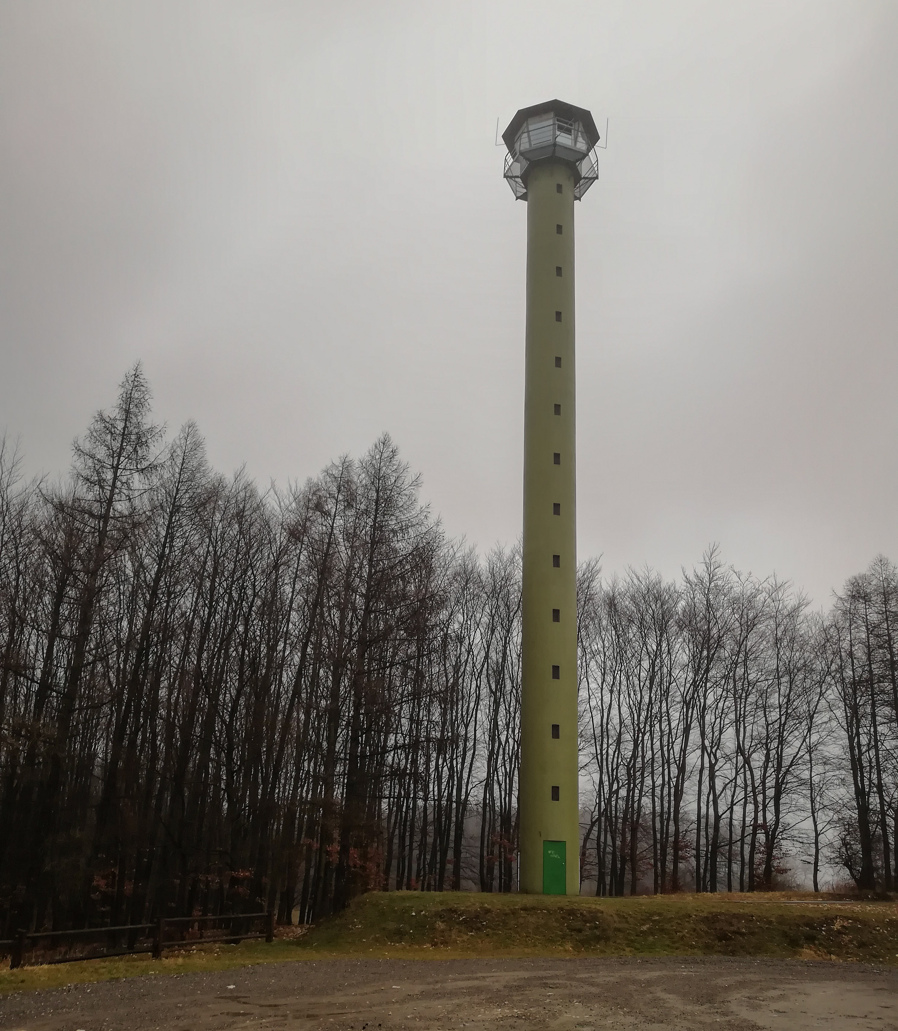 Observation tower