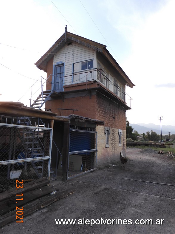 Estación Espejo Km 9 F C G S M Las Heras