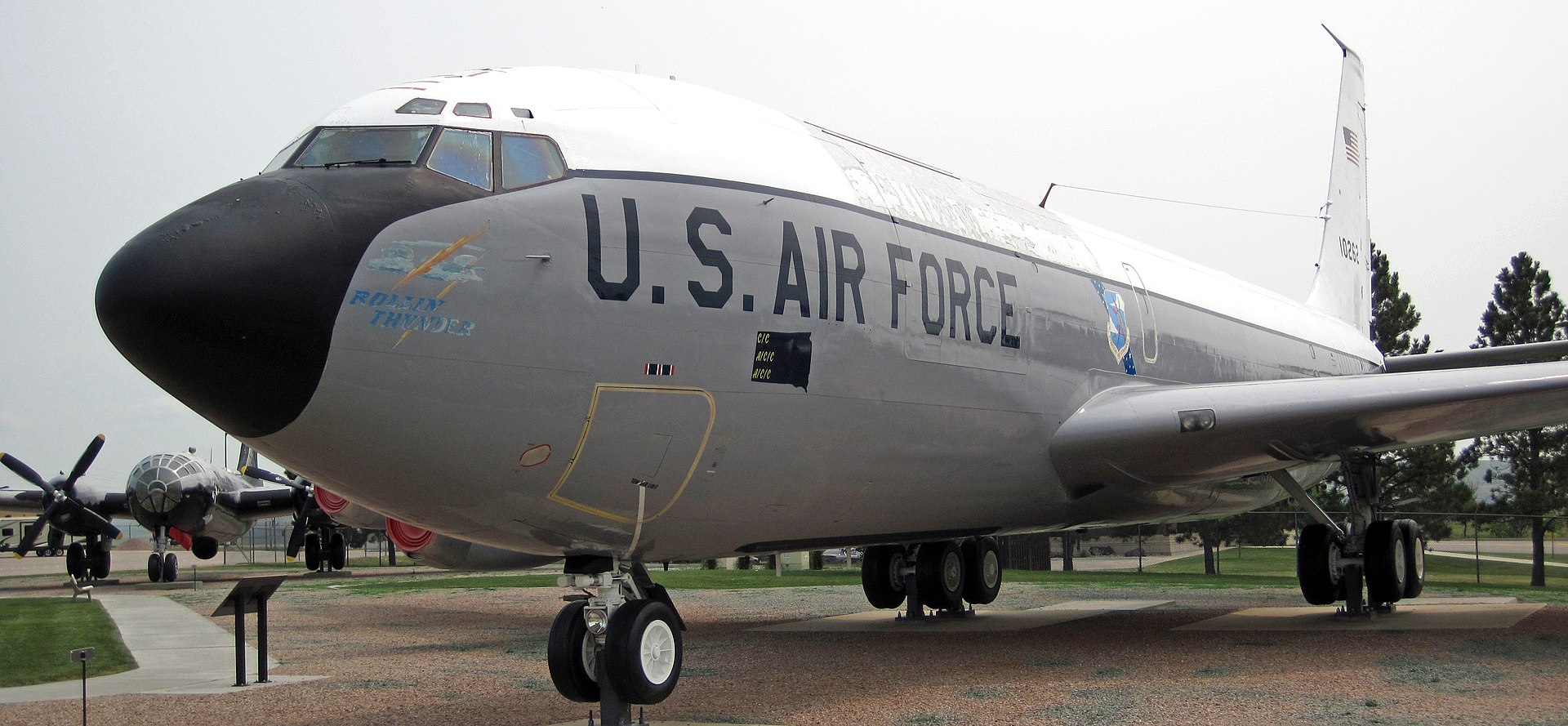 Boeing EC-135A Stratolifter