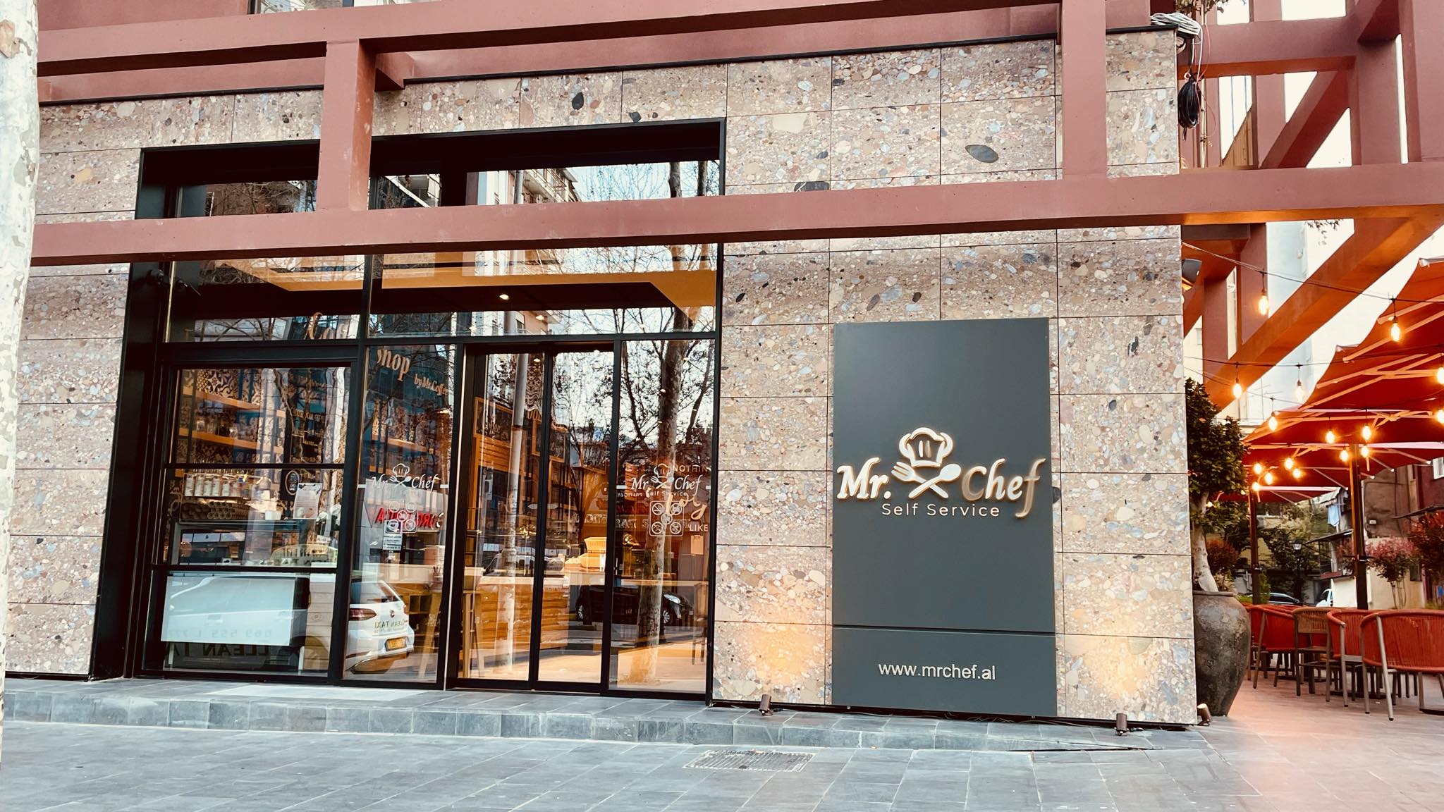 Mr. Chef - Tirana