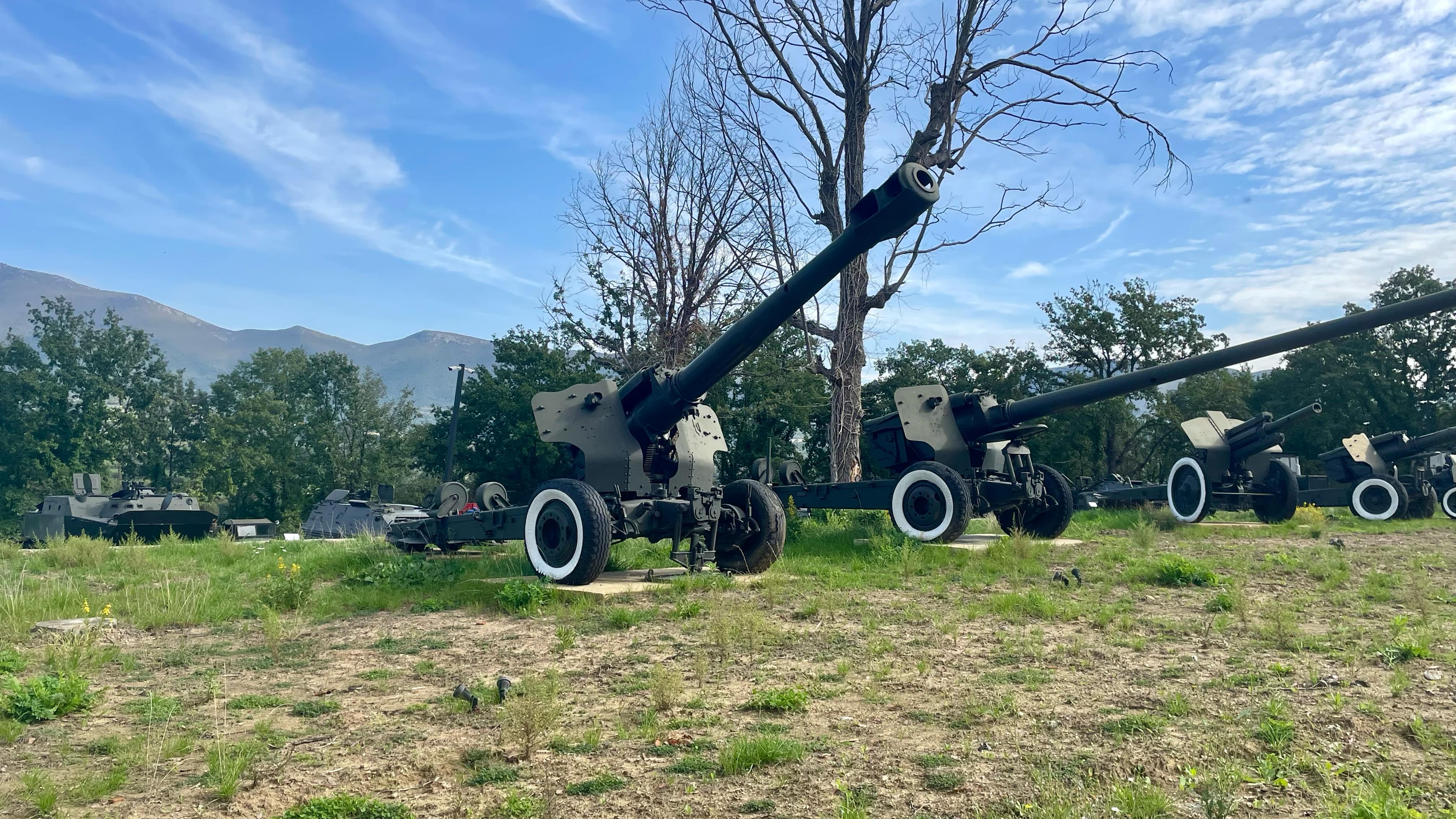 152 mm Howitzer Gun Type - 1966