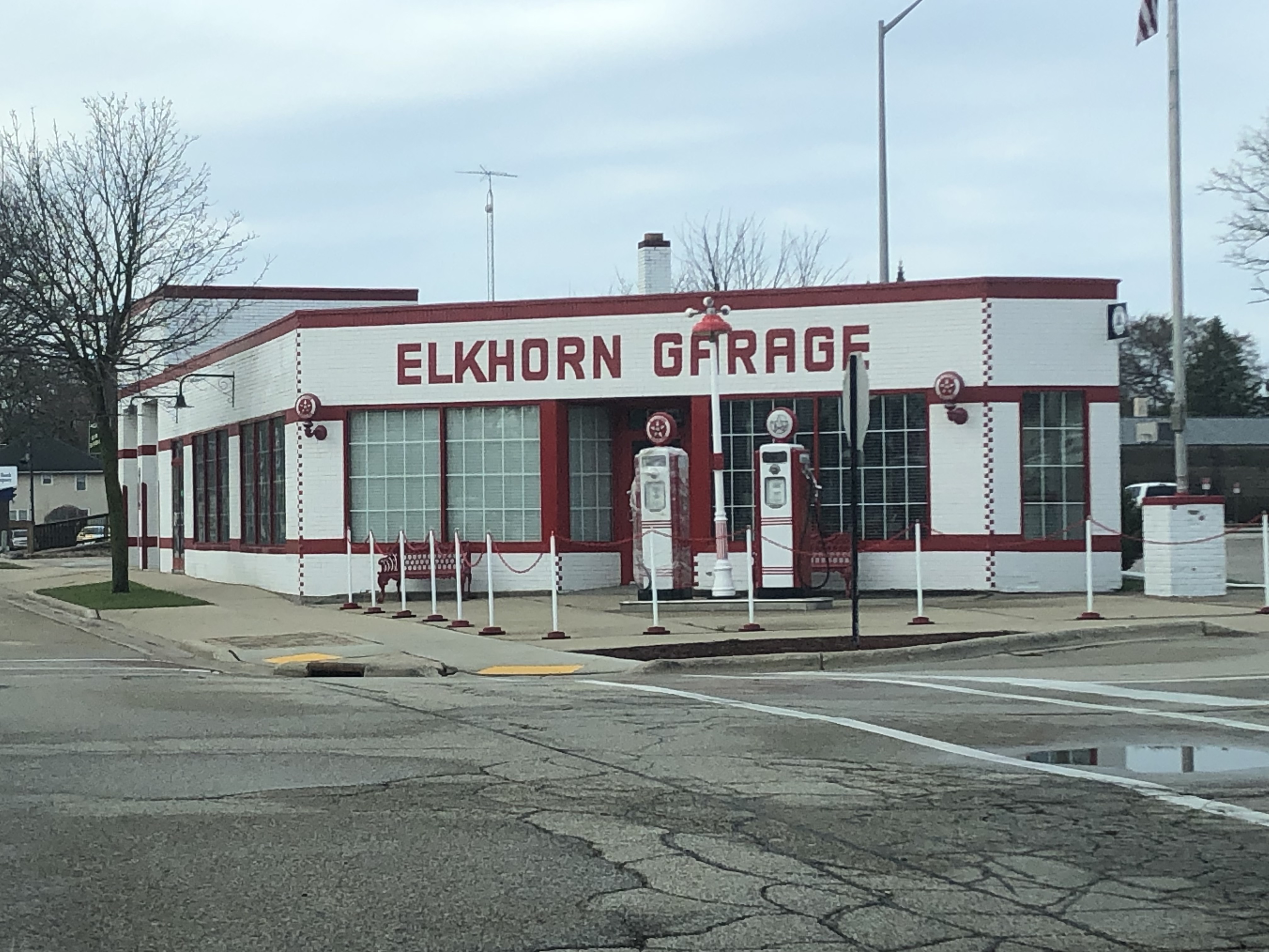 Elkhorn Garage - Elkhorn, Wisconsin