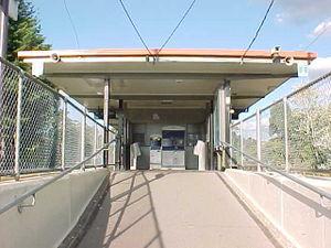Syndal Railway Station - Glen Waverley