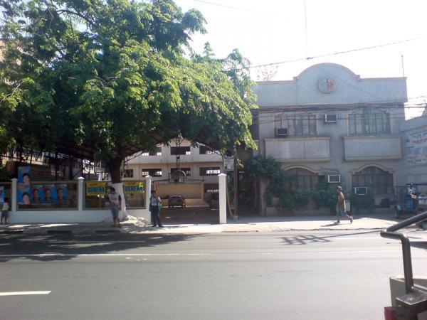 Talon Uno Barangay Hall - Las Piñas