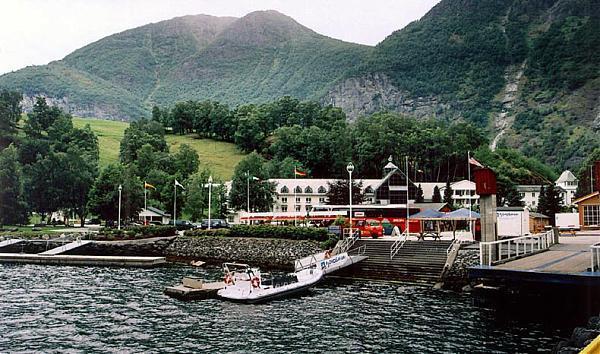 Flåm (English)