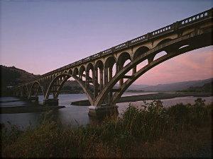 Isaac Lee Patterson Memorial Bridge