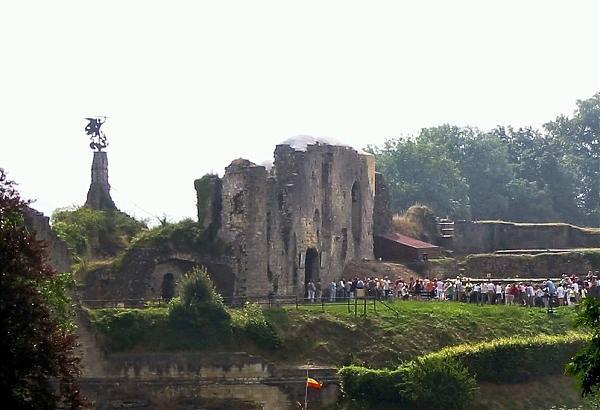 Valkenburg Castle - Valkenburg