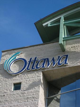 Ottawa City Hall Ottawa Municipal Road \48/ - Laurier Avenue West, 110 ...