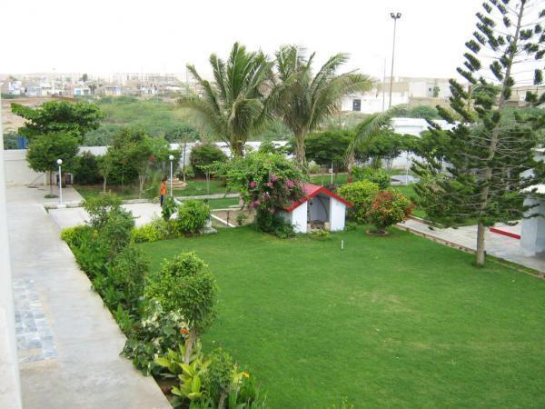 Markazi Muraqaba Hall - Surjani Town