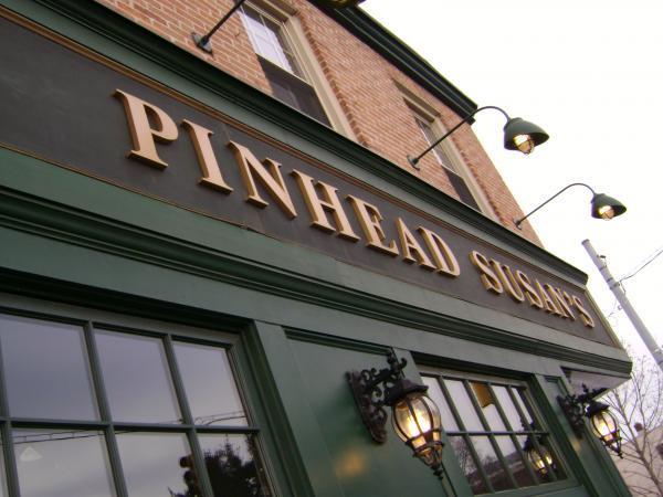 Pinhead Susan's - Schenectady, New York | bar
