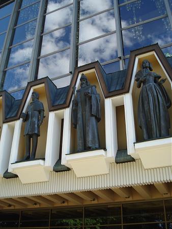 Lietuvos nacionalinis operos ir baleto teatras - Vilnius