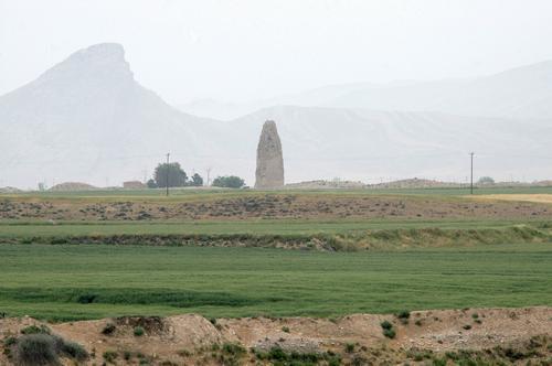 شهر باستانی گور یا فیروزآباد