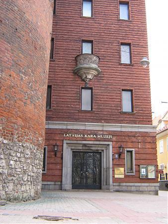 Latvian War Museum - Riga | listed building / architectural heritage
