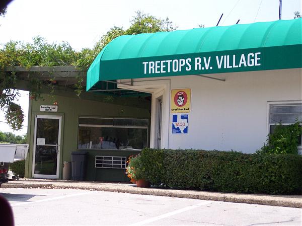 Treetop Mobile Home Park - Arlington, Texas