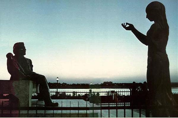 riverside statue of Scheherazade, the storyteller of the 1,001 Arabian ...