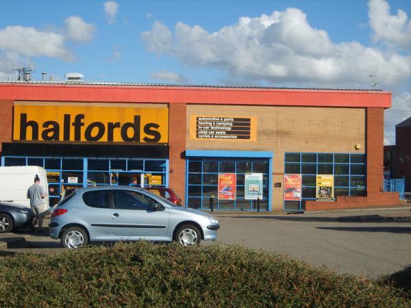 Halfords - Nuneaton