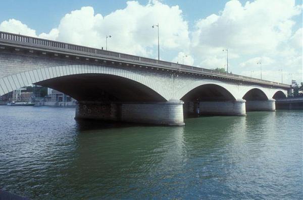 Pont National - Paris (Français)