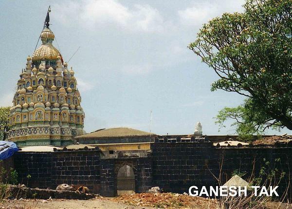 KADEPATHAR (Khandoba Shiv Temple) Kadepathar