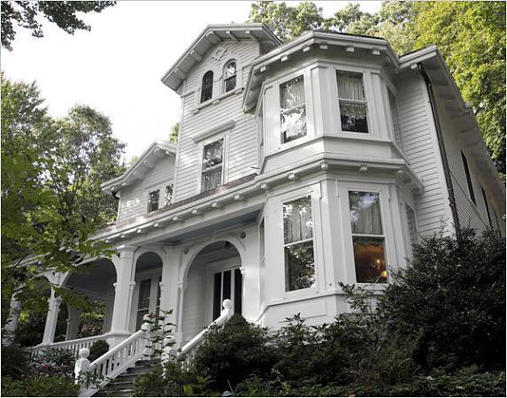 Flower Hill, New York | village