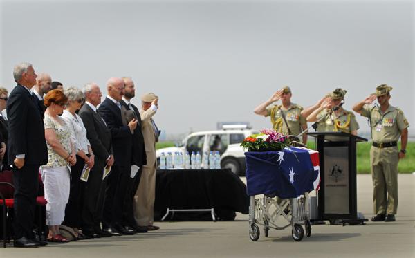 Private David Fisher - Long Giao