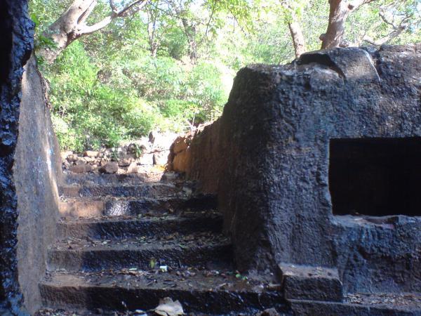 Maha-Darvaja (Main entrance)